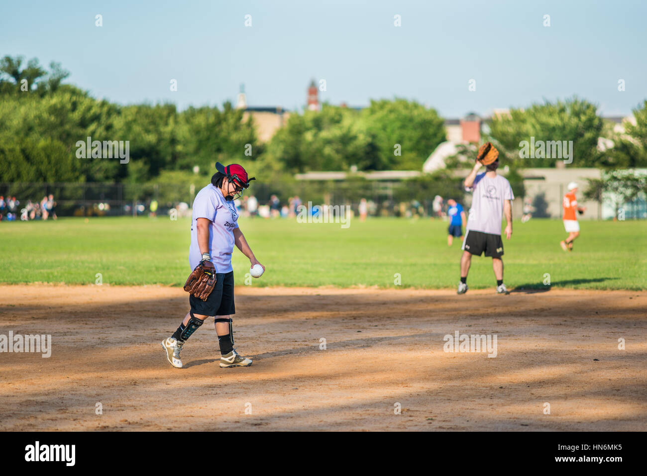 Female baseball players hi-res stock photography and images - Alamy