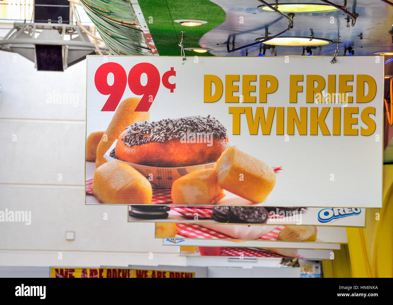 99 Cent Sign High Resolution Stock Photography and Images - Alamy