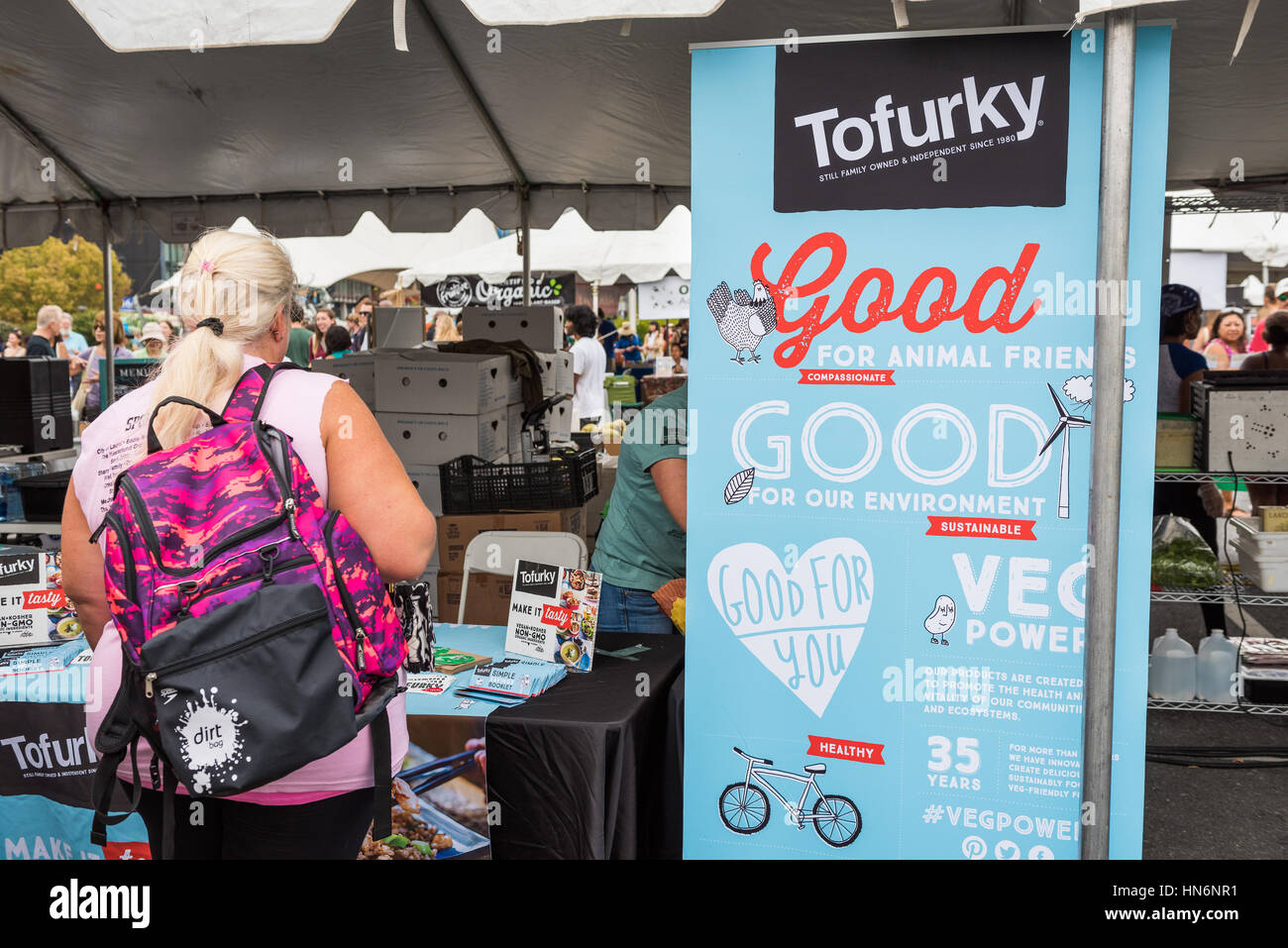 Food tasting sign hi-res stock photography and images - Alamy