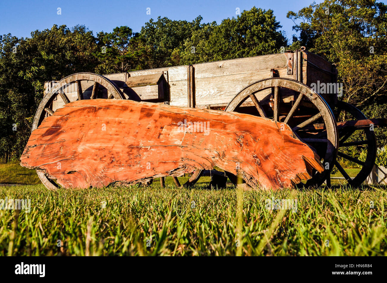 Lumber wagon hi-res stock photography and images - Alamy