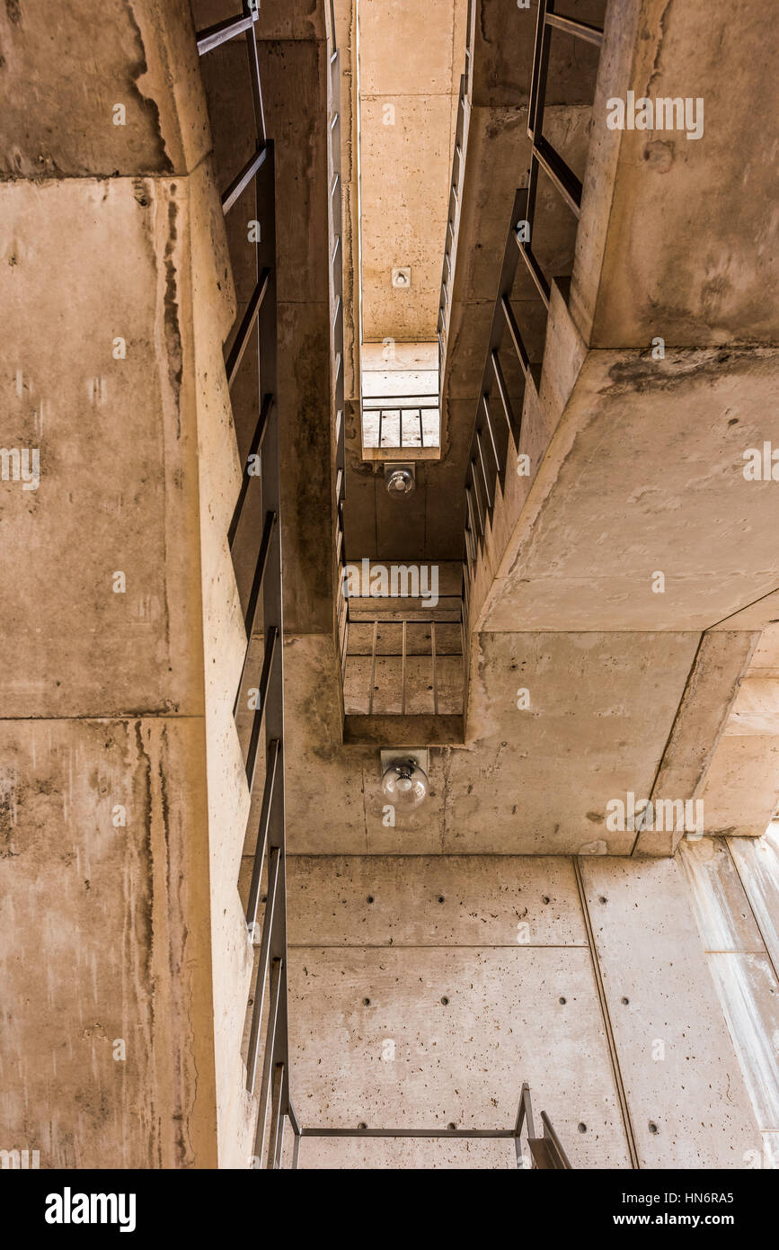 Bottom of stairs looking up hi-res stock photography and images - Alamy