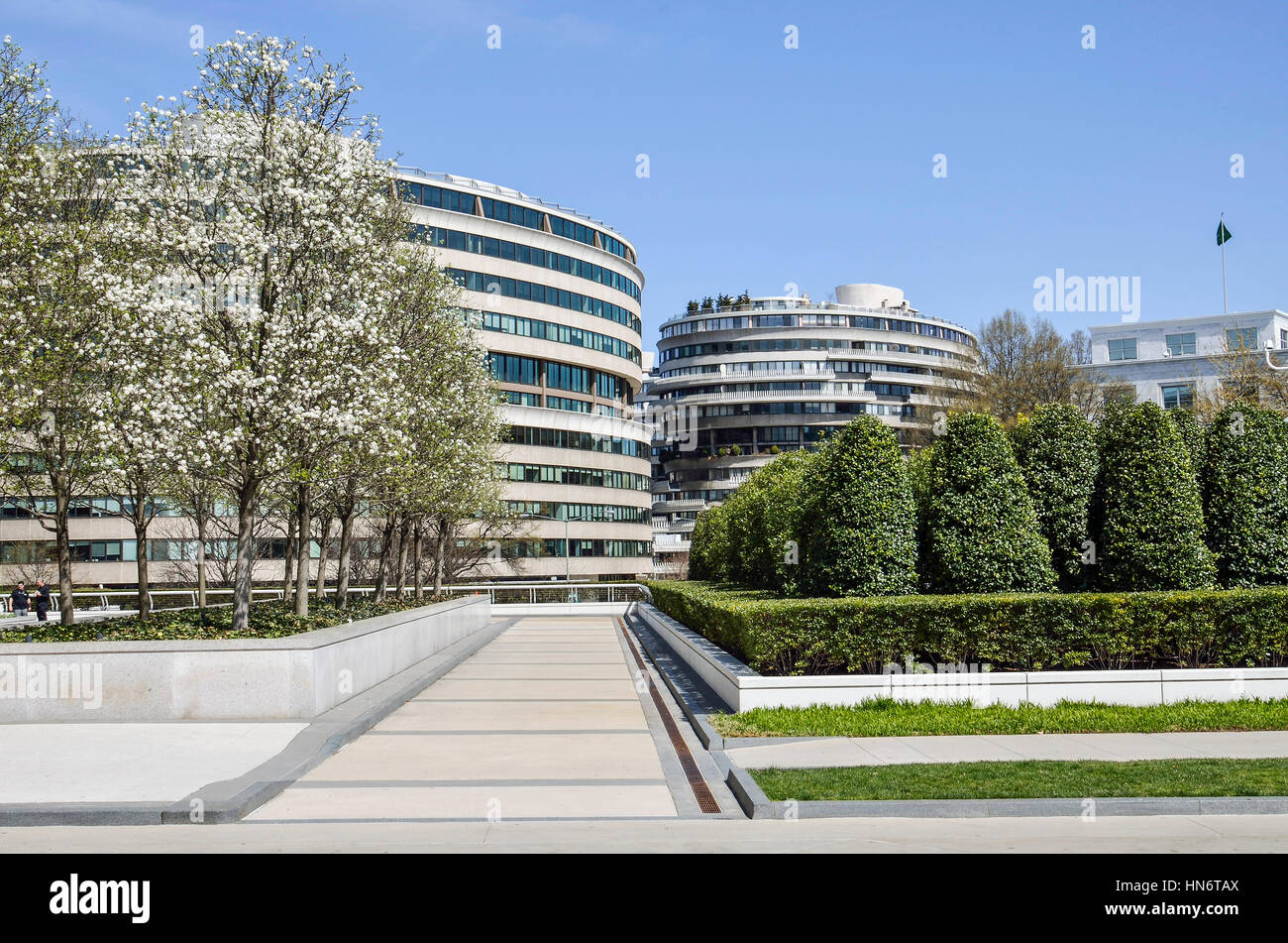 Watergate complex washington dc hi-res stock photography and images - Alamy