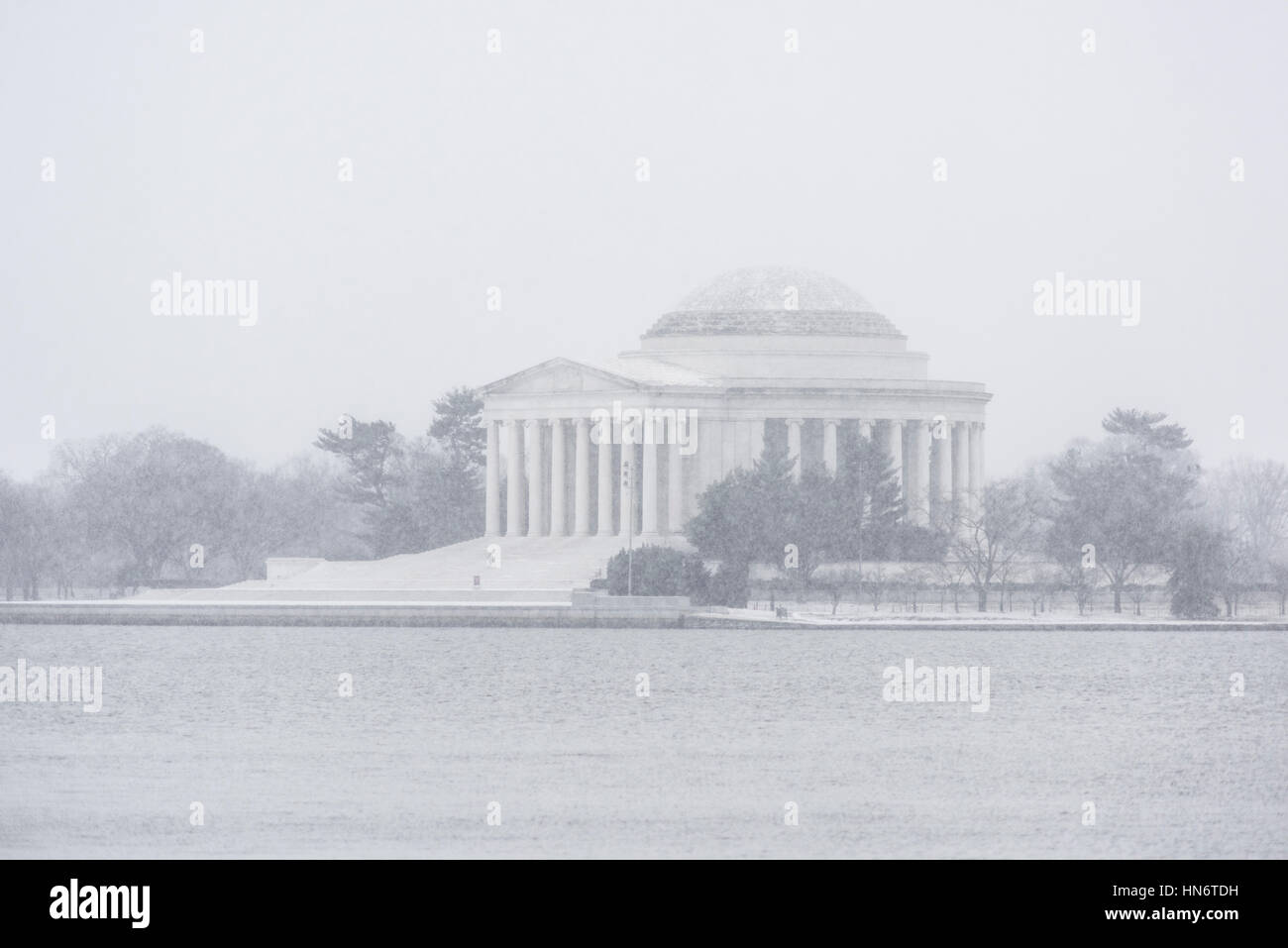 Jefferson memorial building hi-res stock photography and images - Alamy