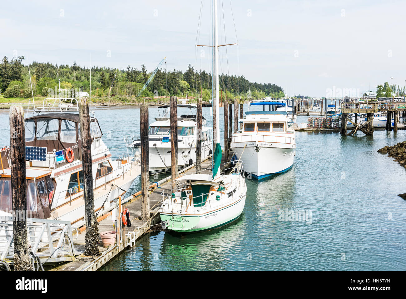 La Conner, USA - April 21, 2016: Boats and waterfront waterway bay ...
