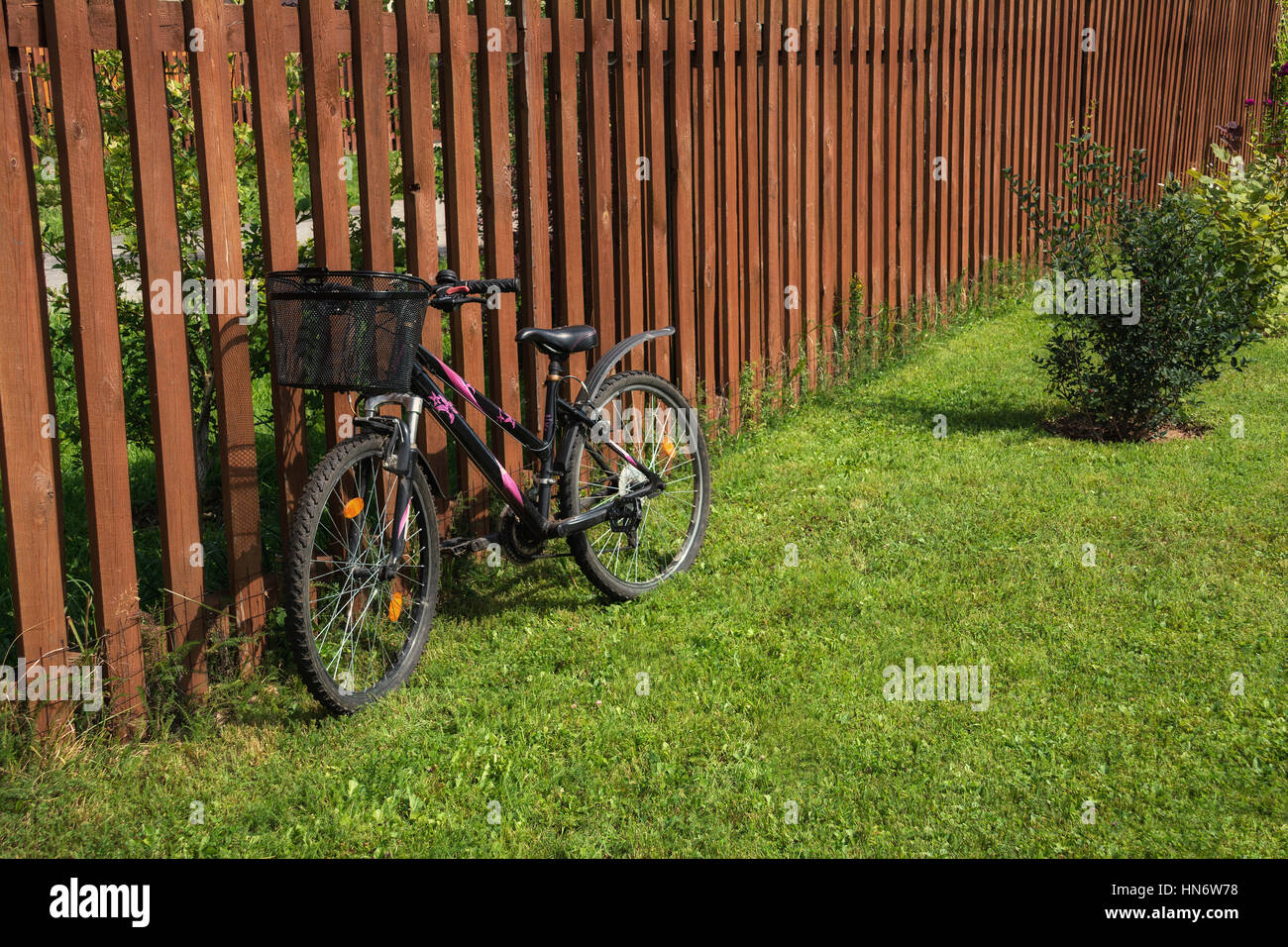 Country bicycle hi-res stock photography and images - Alamy