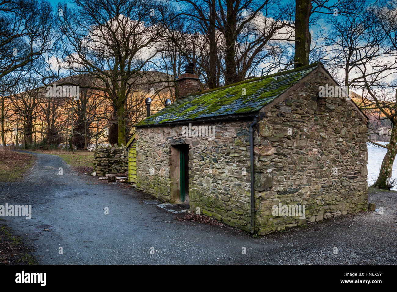 Bothy lake district hi-res stock photography and images - Alamy
