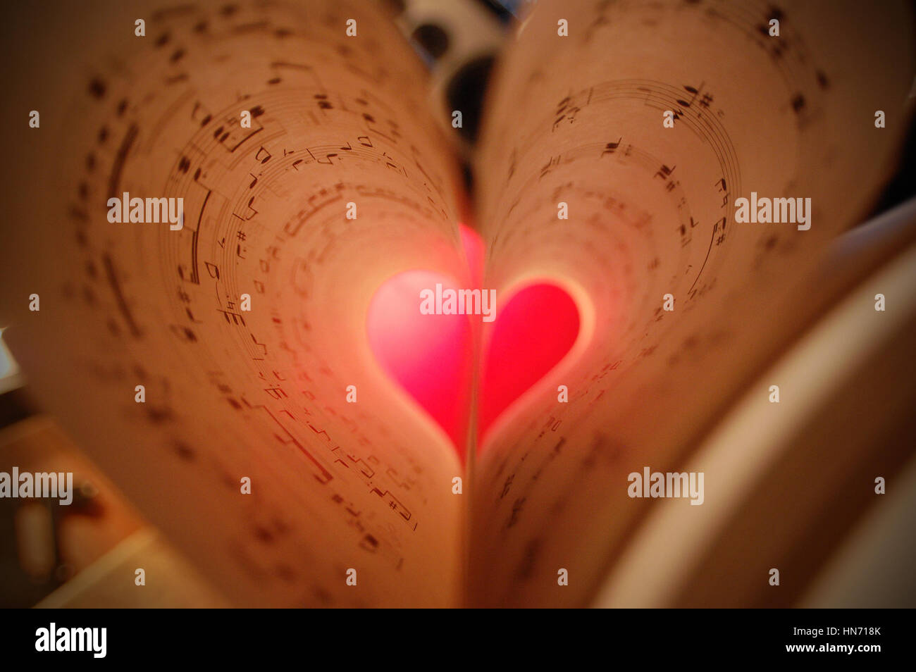 Folded sheet music hi-res stock photography and images - Alamy