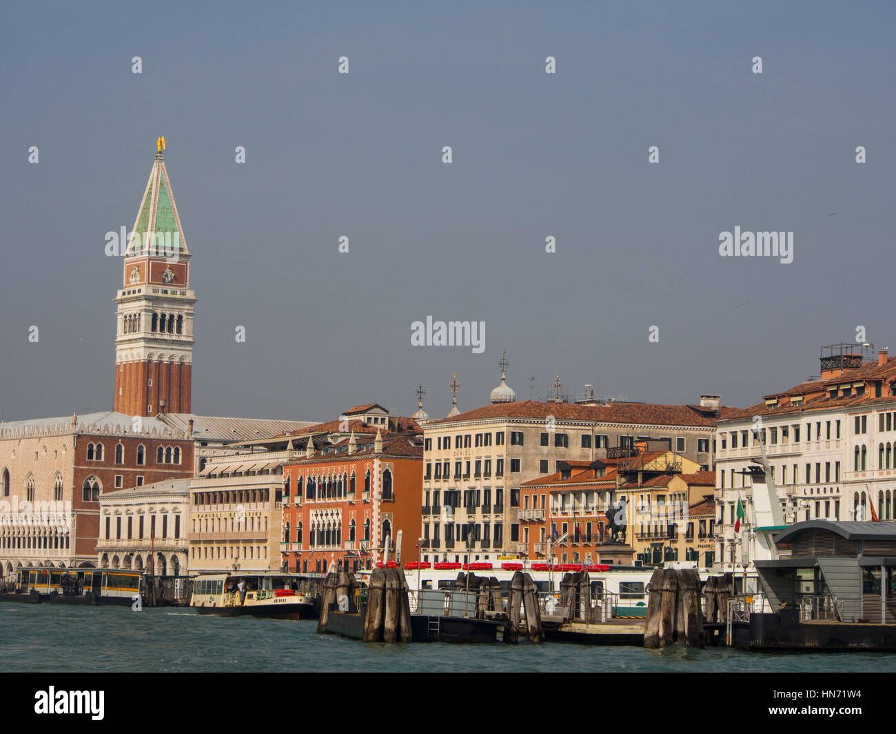 Venize centre architecture. Great channel buildings from water Stock ...