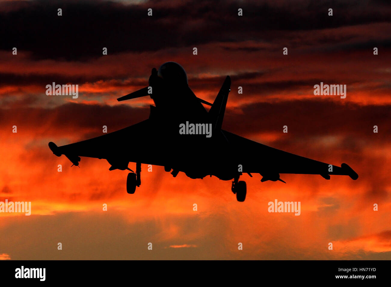 Fighter jet sunset hi-res stock photography and images - Alamy