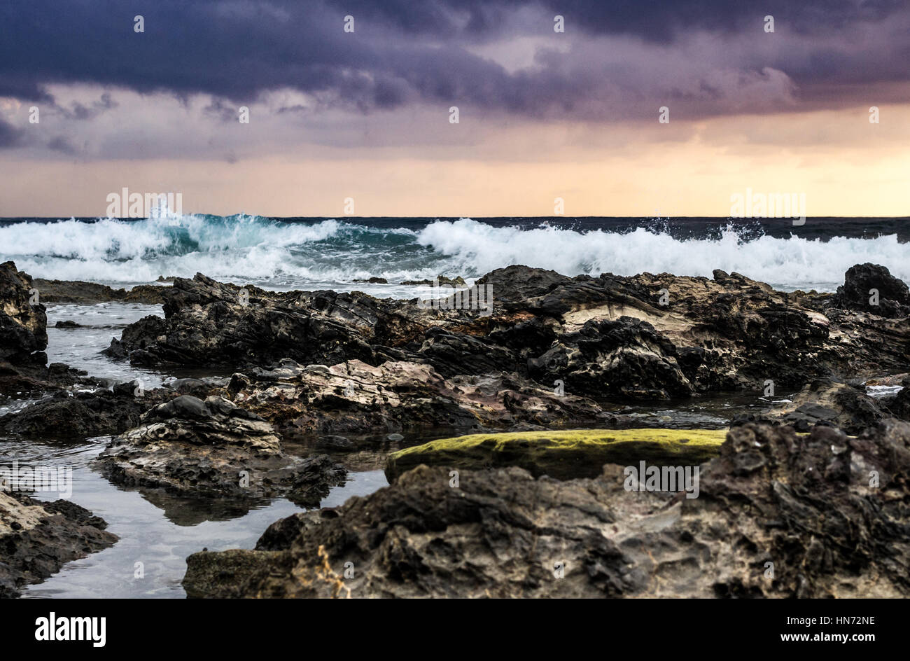 Rocky shores of Troncones beach on Guerrero Mexico Stock Photo - Alamy