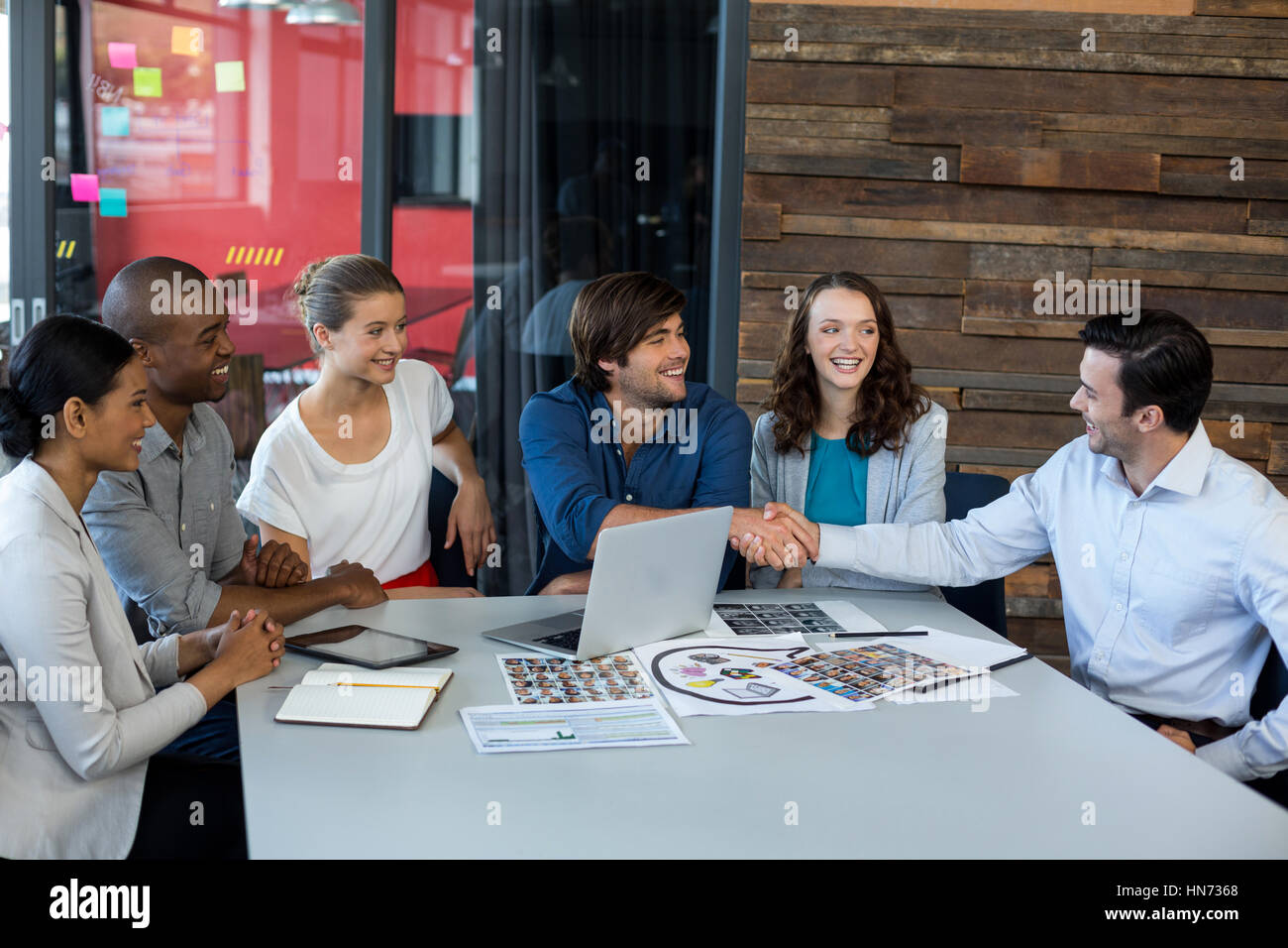 Male graphic designer shaking hi-res stock photography and images - Alamy