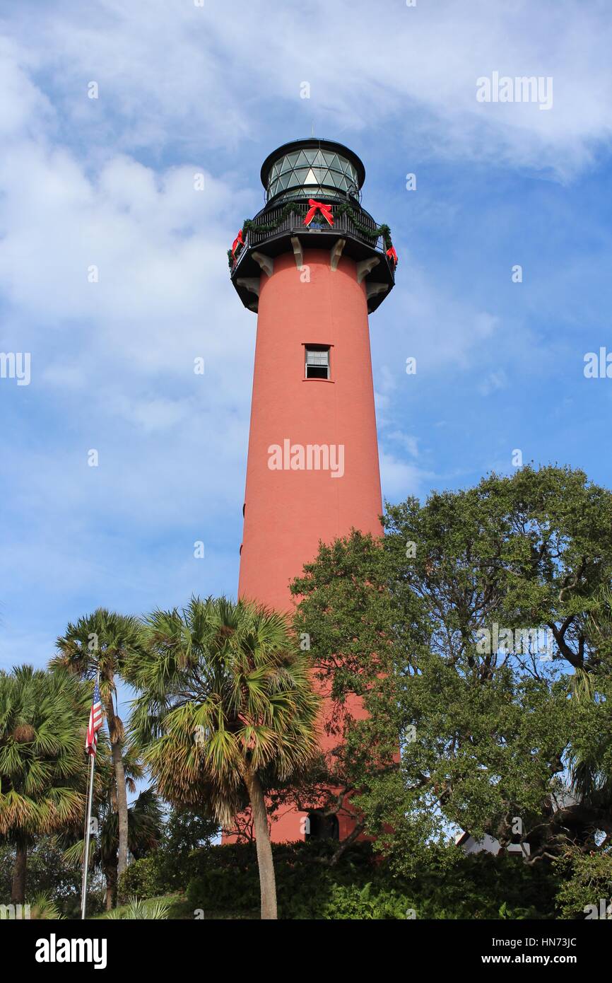 Red brick lighthouse hi-res stock photography and images - Alamy