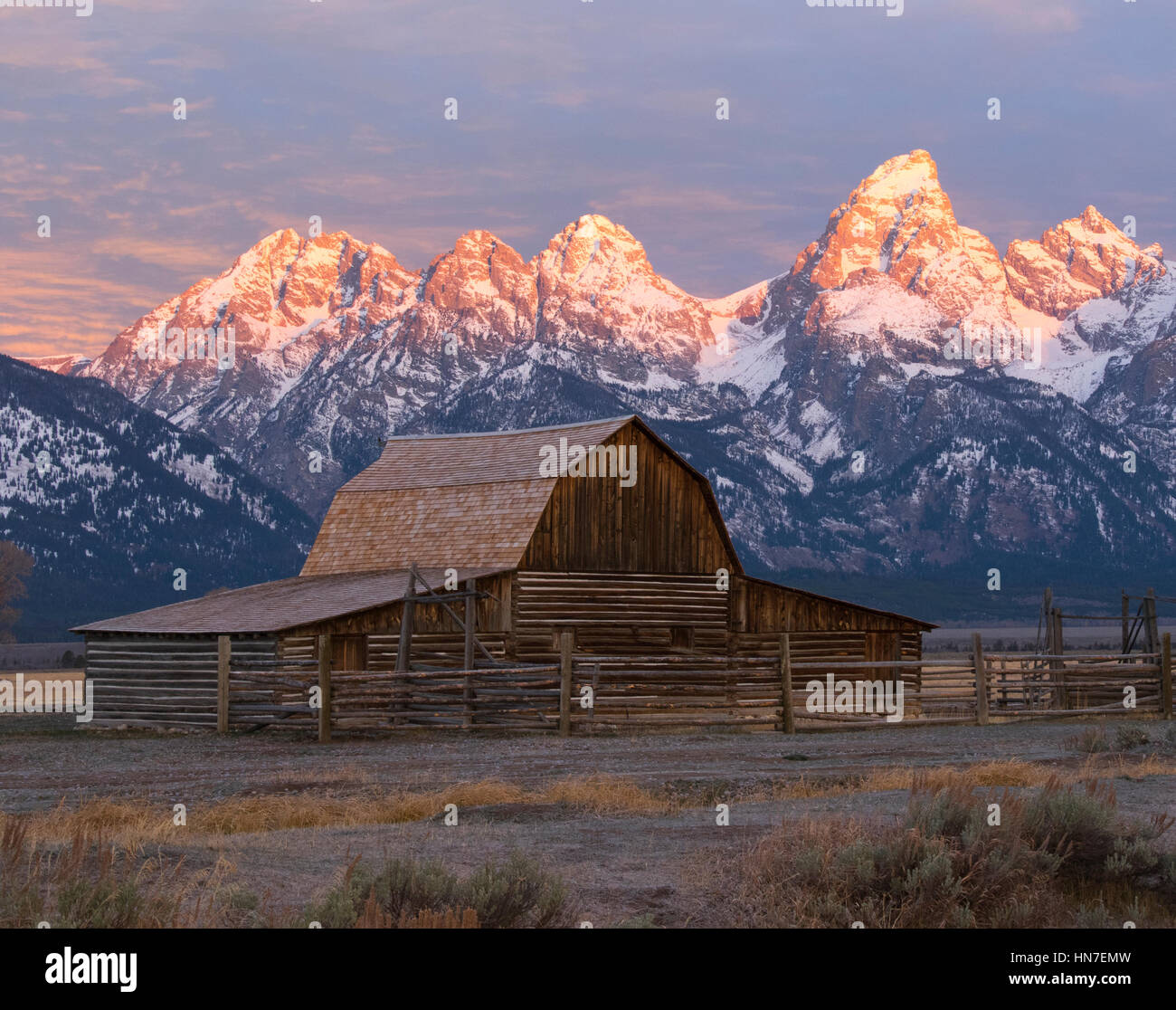 Moulton Barn on Mormon Row in Grand Teton Stock Photo - Alamy