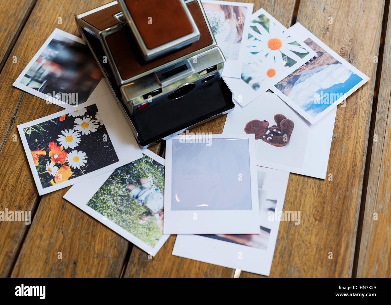 Instant prints hi-res stock photography and images - Alamy