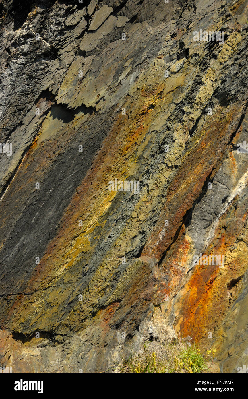 Coloured rock hi-res stock photography and images - Alamy
