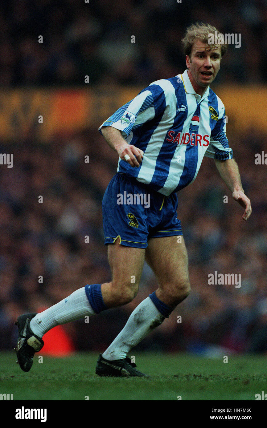 SIMON COLEMAN SHEFFIELD WEDNESDAY FC 14 February 1994 Stock Photo - Alamy