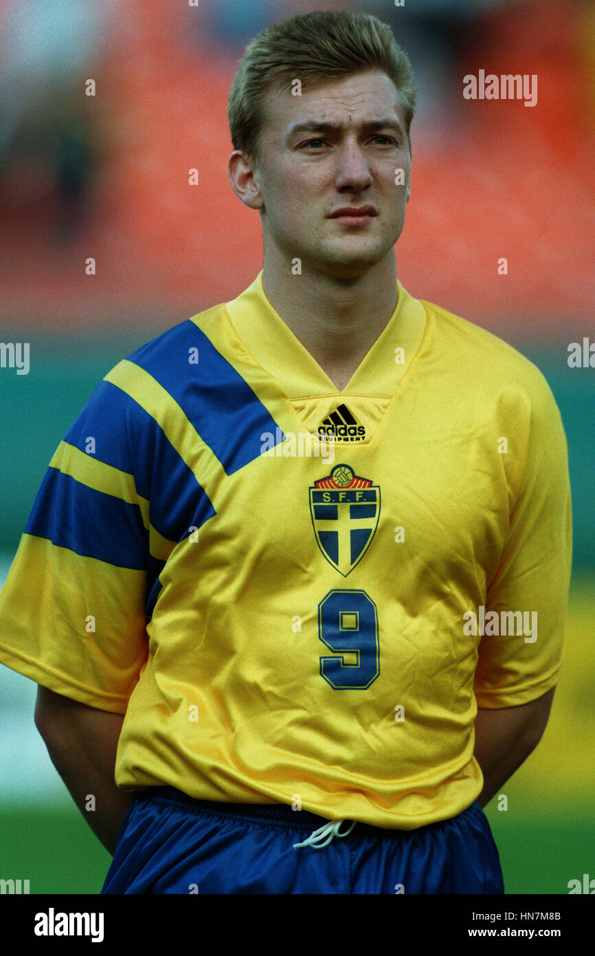 Osters if hi-res stock photography and images - Alamy