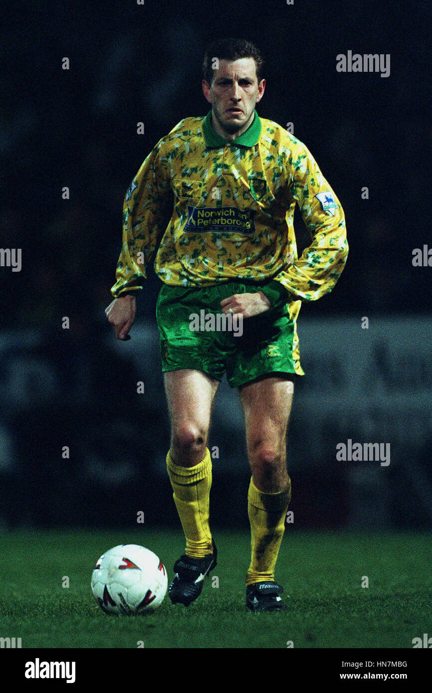 IAN CROOK NORWICH CITY FC 24 March 1994 Stock Photo - Alamy
