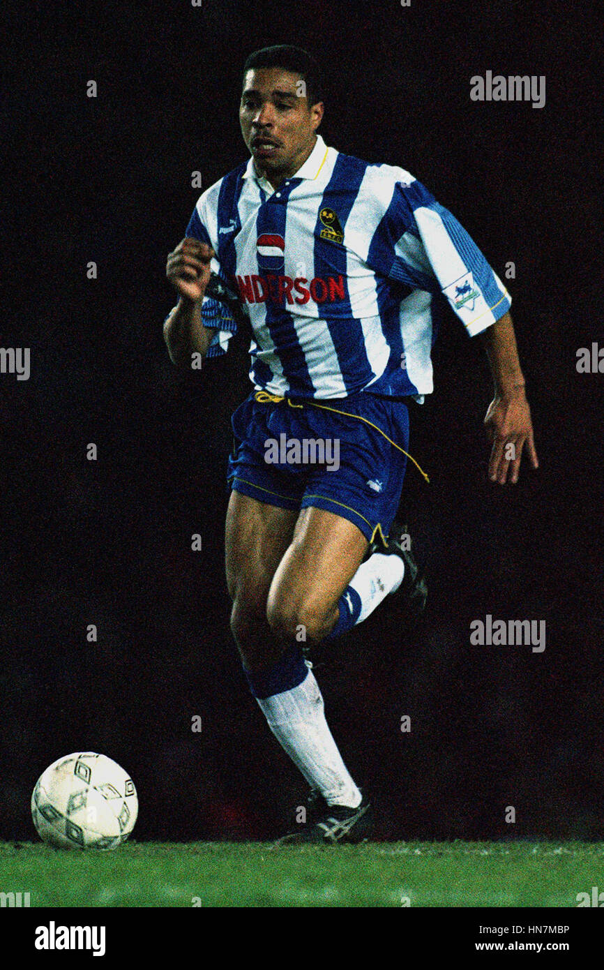 DES WALKER SHEFFIELD WEDNESDAY FC 24 March 1994 Stock Photo - Alamy