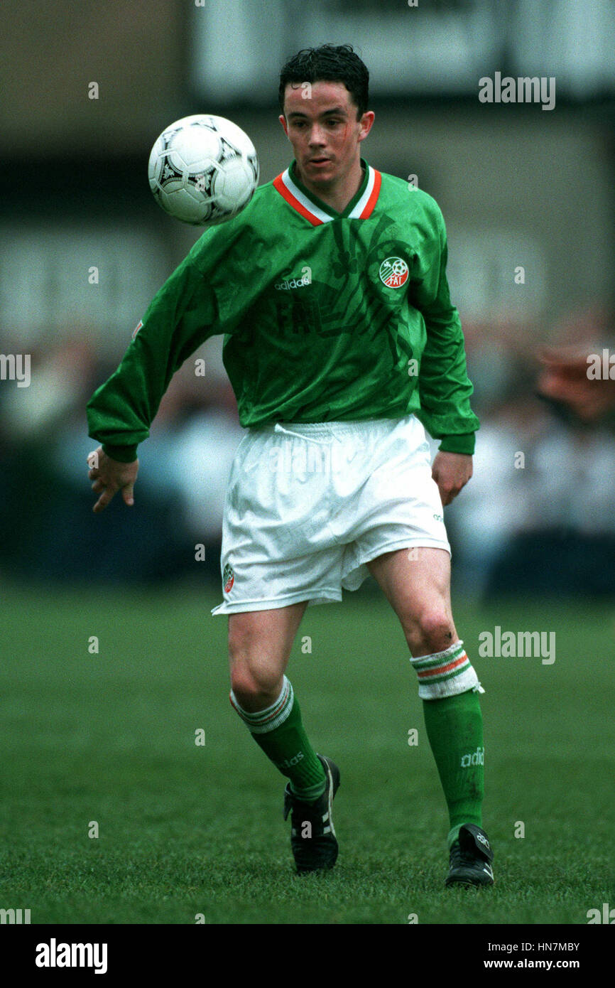 GARY KELLY. EIRE & LEEDS UNITED FC 24 March 1994 Stock Photo - Alamy