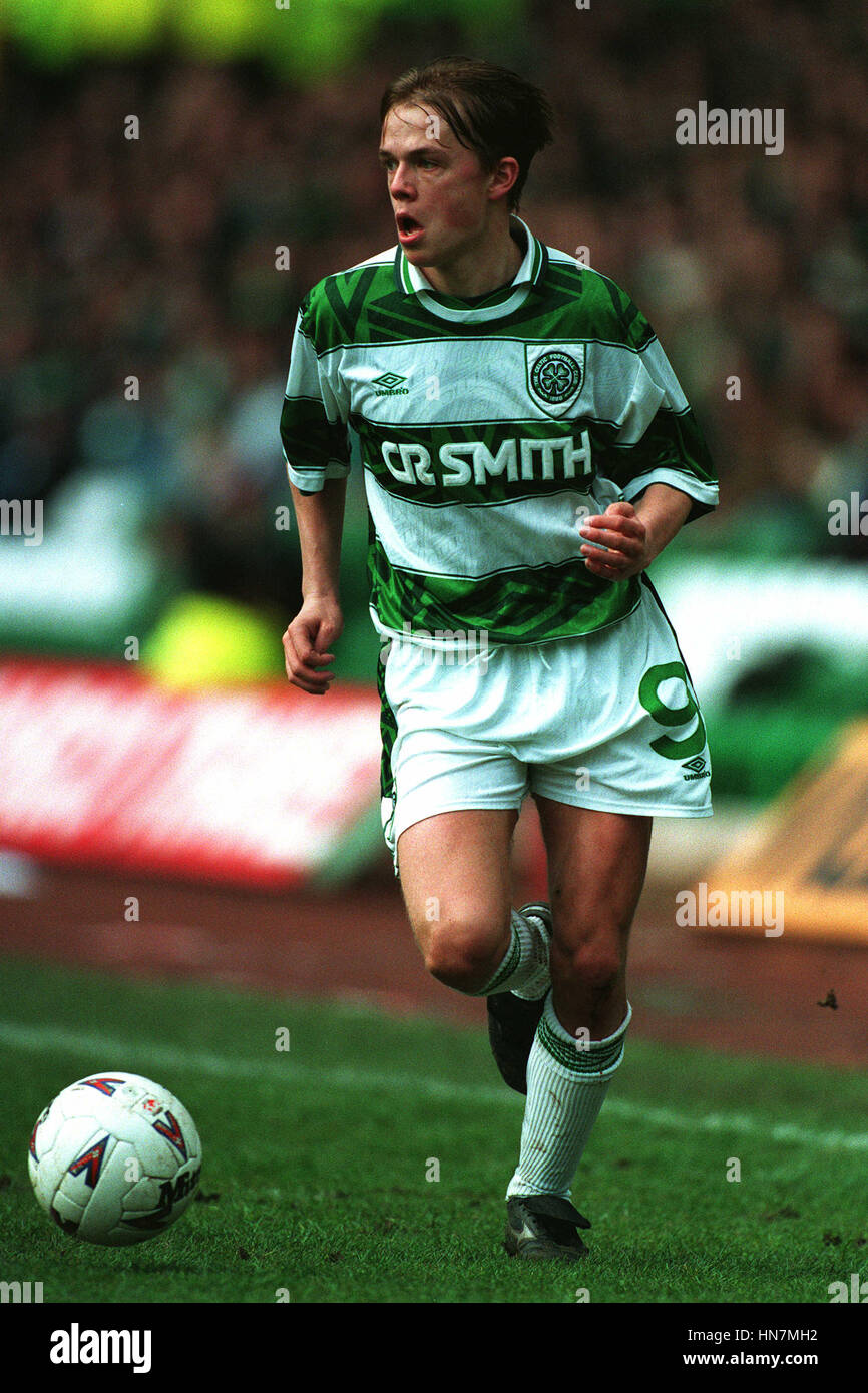 SIMON DONNELLY GLASGOW CELTIC FC 12 April 1994 Stock Photo - Alamy
