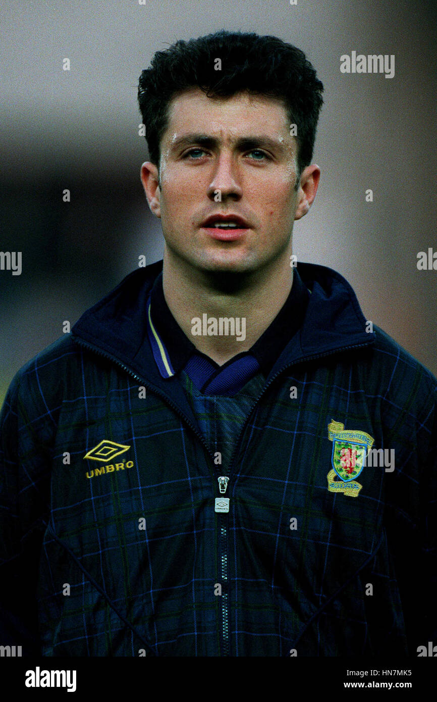 JOHN COLLINS SCOTLAND & GLASGOW CELTIC FC 25 April 1994 Stock Photo - Alamy