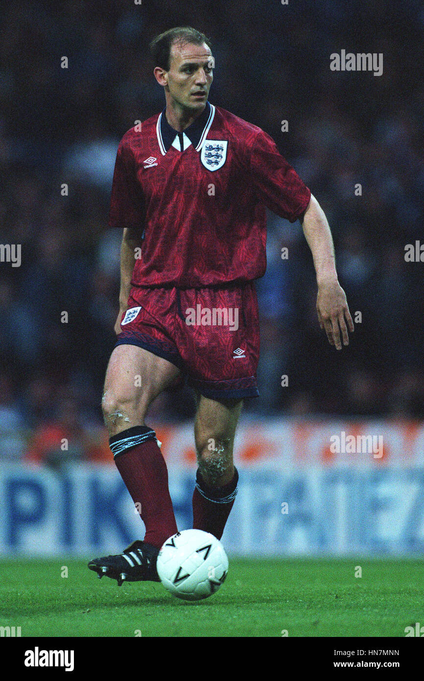 STEVE BOULD ENGLAND & ARSENAL FC 18 May 1994 Stock Photo - Alamy