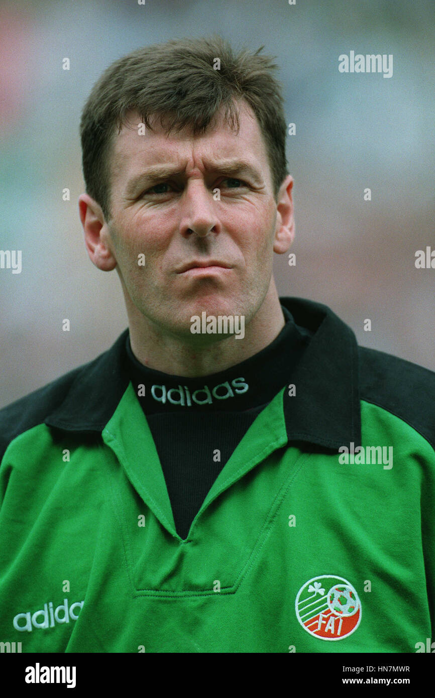 Pat bonner hi-res stock photography and images - Alamy