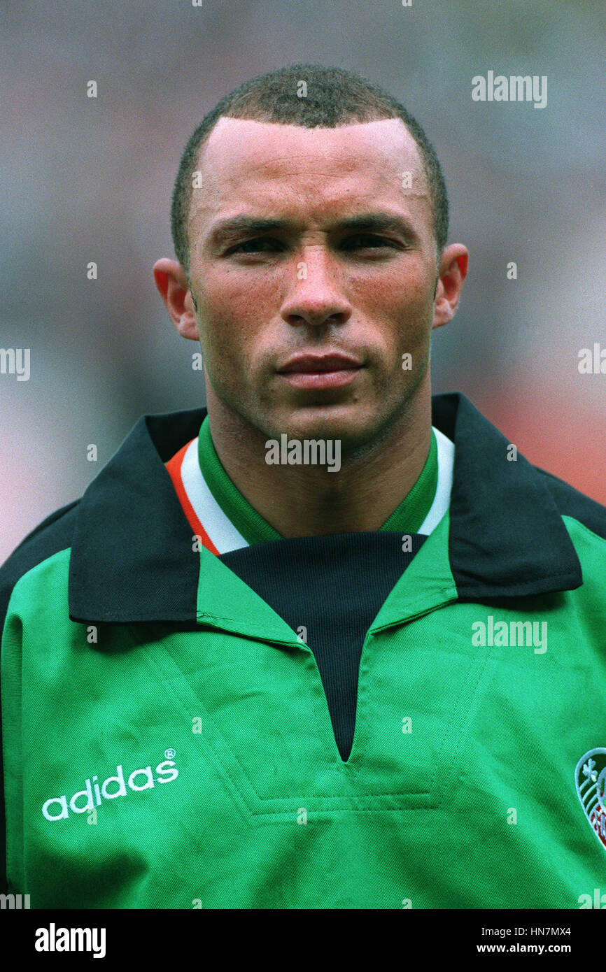 TERRY PHELAN EIRE & MANCHESTER CITY FC 06 June 1994 Stock Photo - Alamy