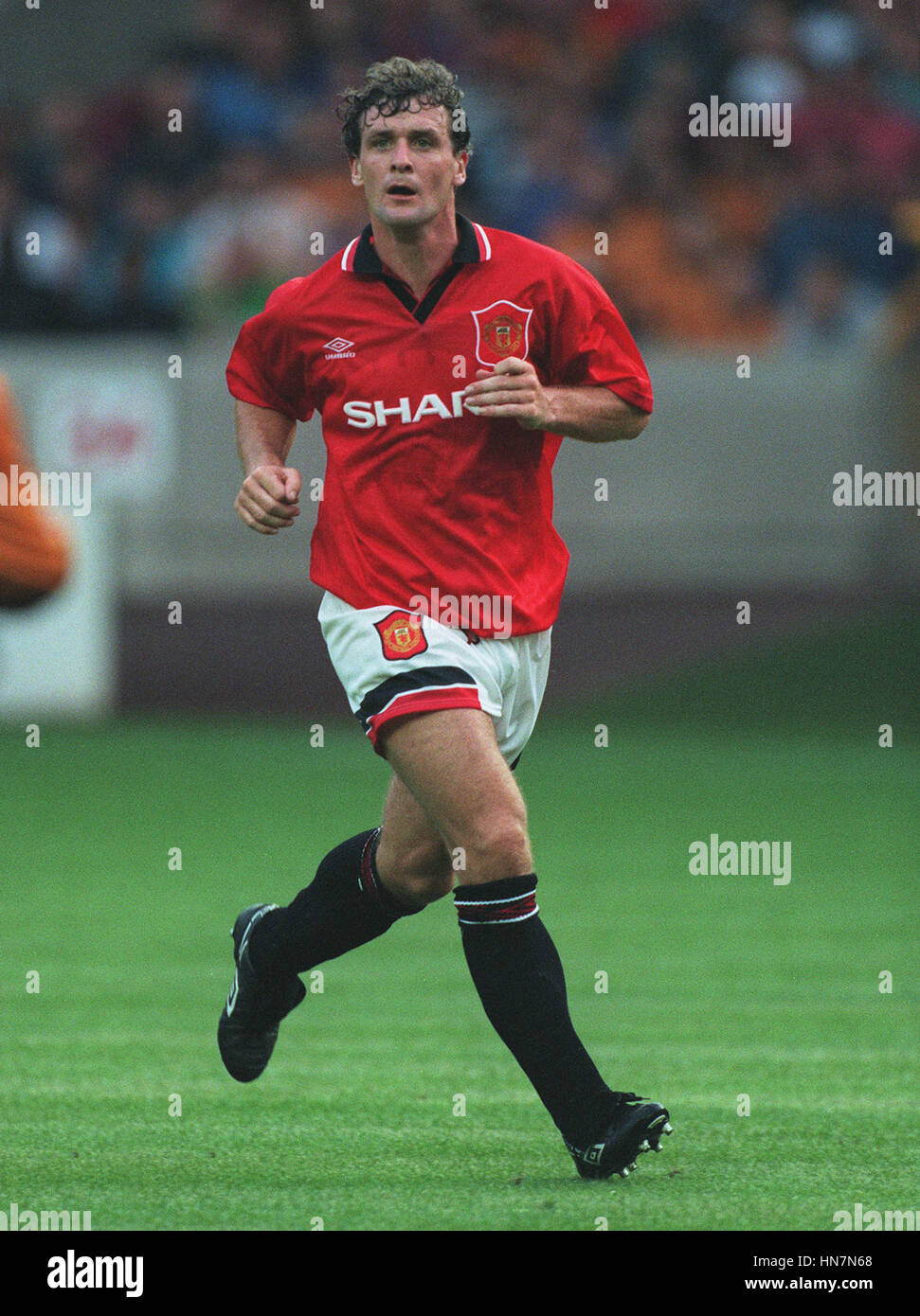 Mark hughes manchester united fc hi-res stock photography and images ...