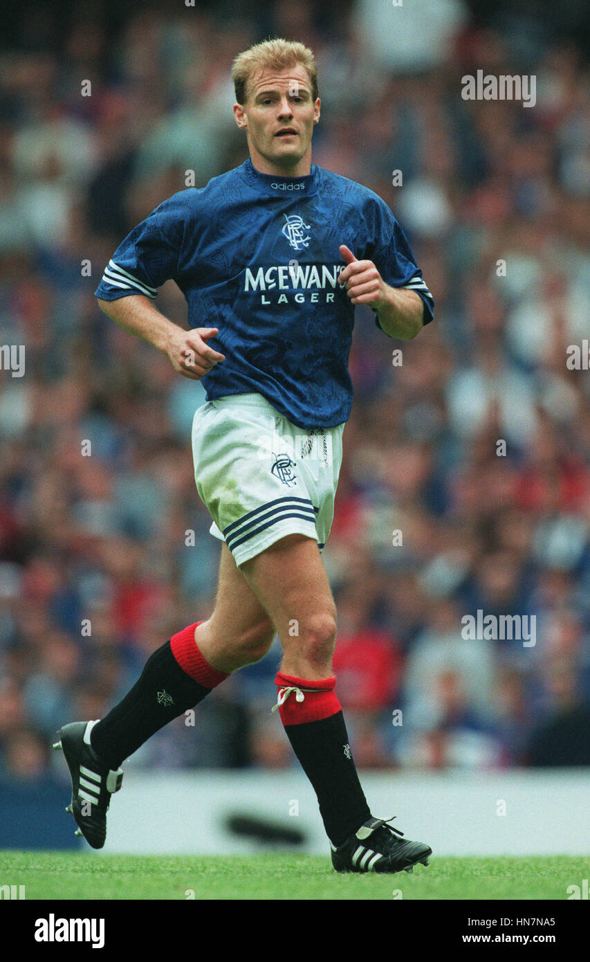 GORDON DURIE GLASGOW RANGERS FC 08 August 1994 Stock Photo - Alamy