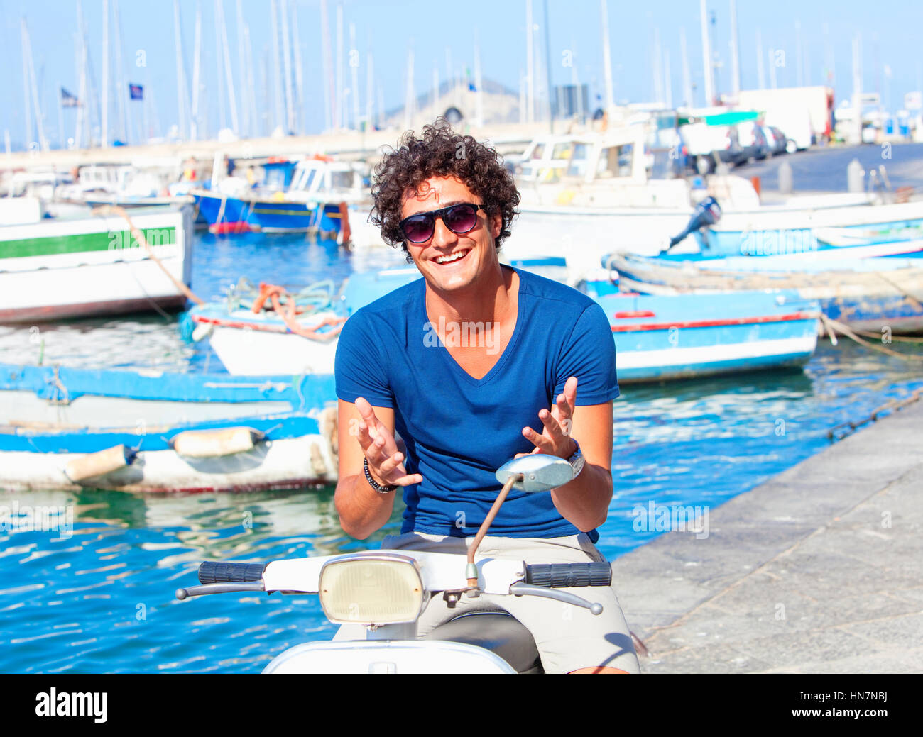 Italy italian gesturing hi-res stock photography and images - Alamy