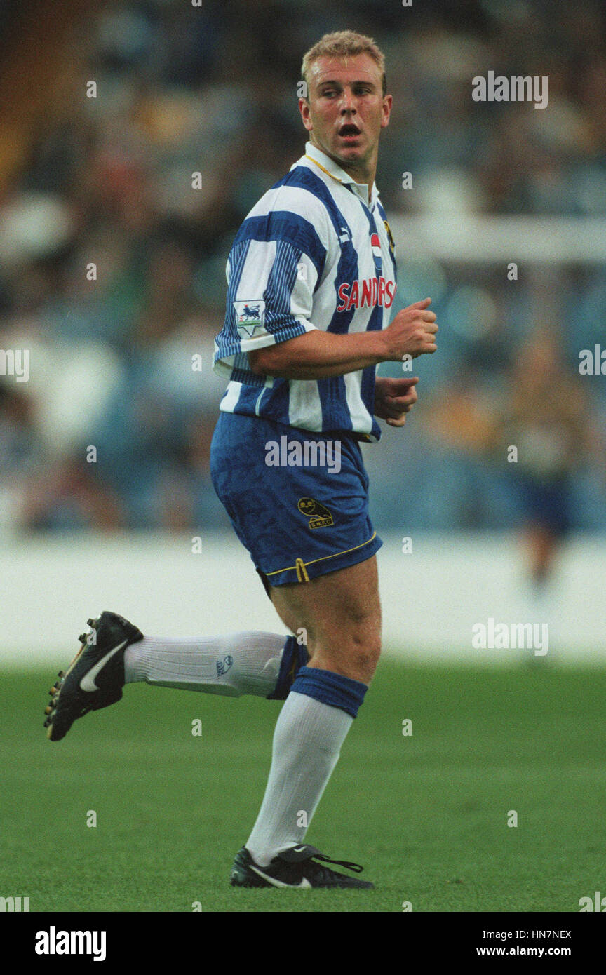 GORDON WATSON SHEFFIELD WEDNESDAY FC 10 August 1994 Stock Photo - Alamy