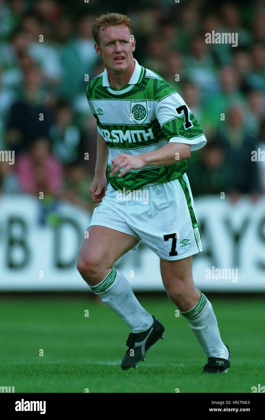 MIKE GALLOWAY GLASGOW CELTIC FC 15 August 1994 Stock Photo - Alamy
