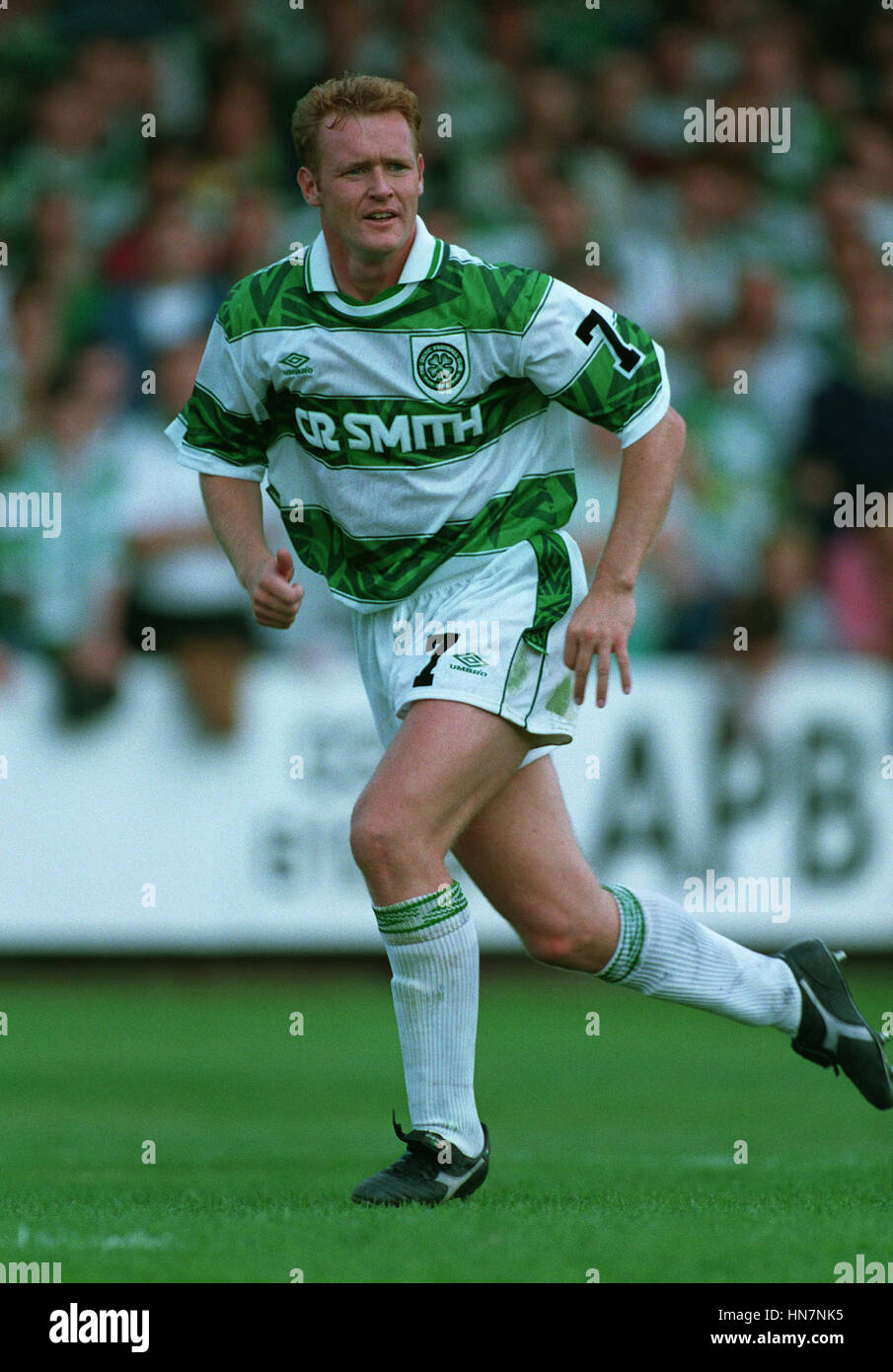 MIKE GALLOWAY GLASGOW CELTIC FC 15 August 1994 Stock Photo - Alamy