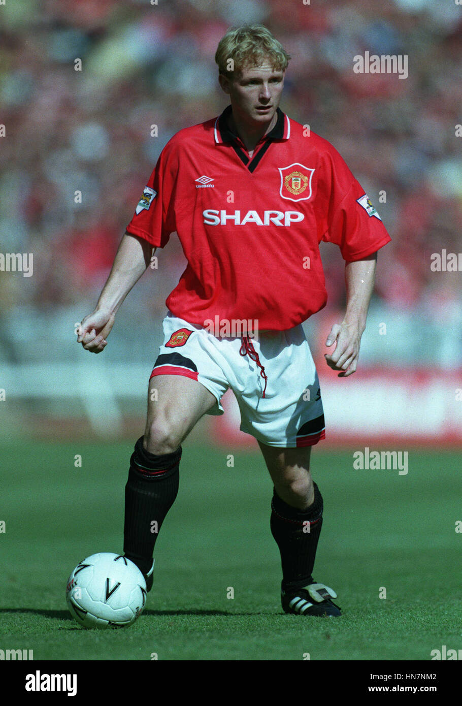 DAVID MAY MANCHESTER UNITED FC 16 August 1994 Stock Photo - Alamy