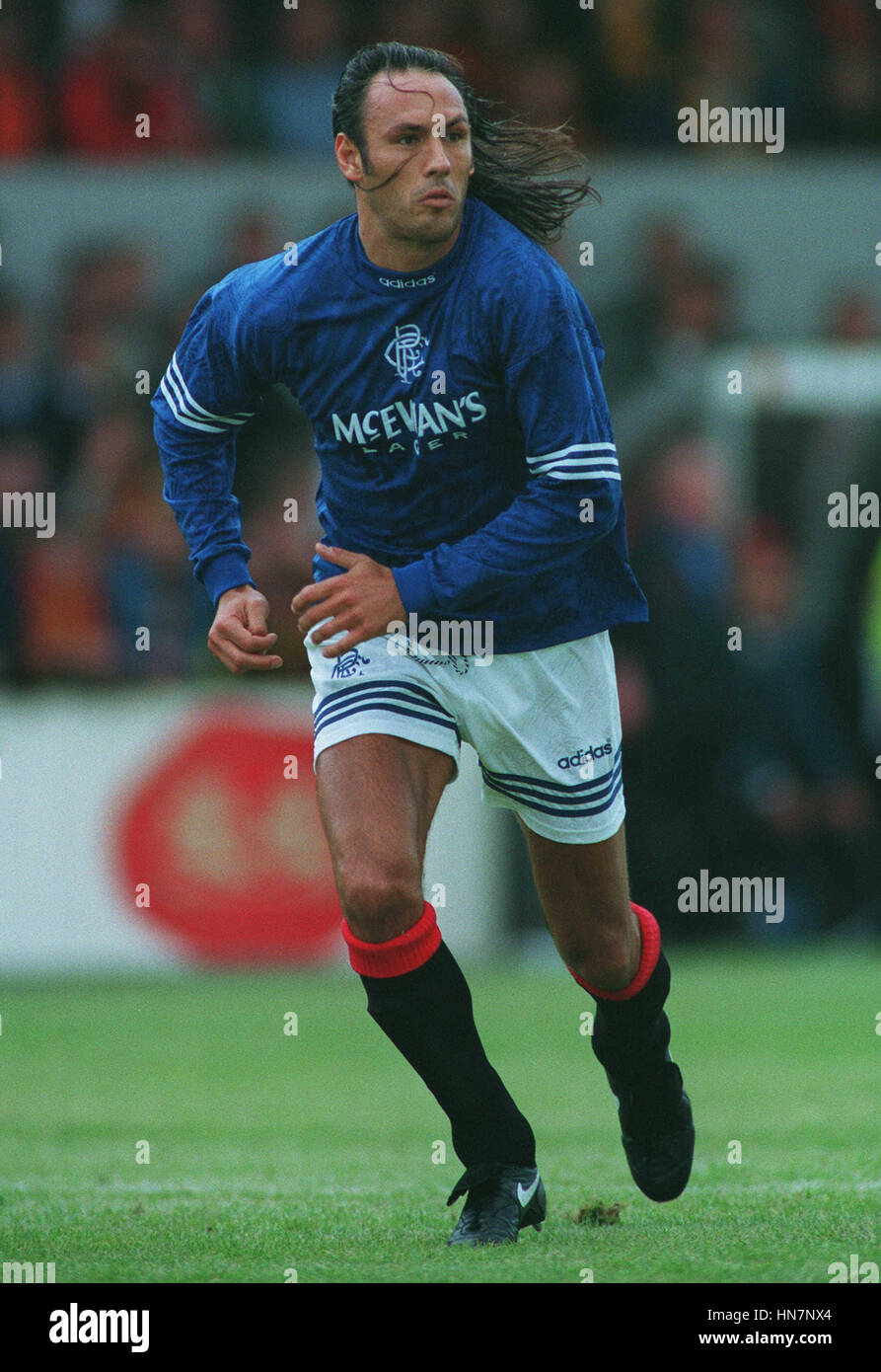 MARK HATELEY GLASGOW RANGERS FC 24 August 1994 Stock Photo - Alamy