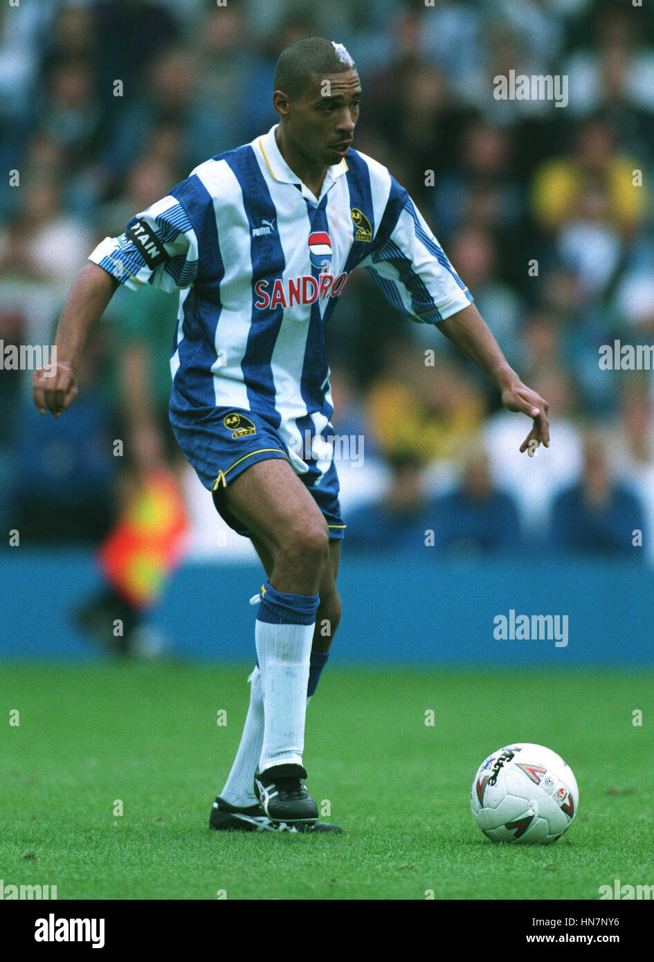DES WALKER SHEFFIELD WEDNESDAY FC 24 August 1994 Stock Photo - Alamy