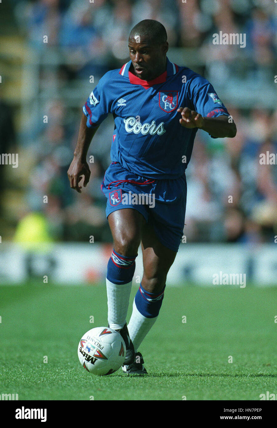 FRANK SINCLAIR CHELSEA FC 15 September 1994 Stock Photo - Alamy