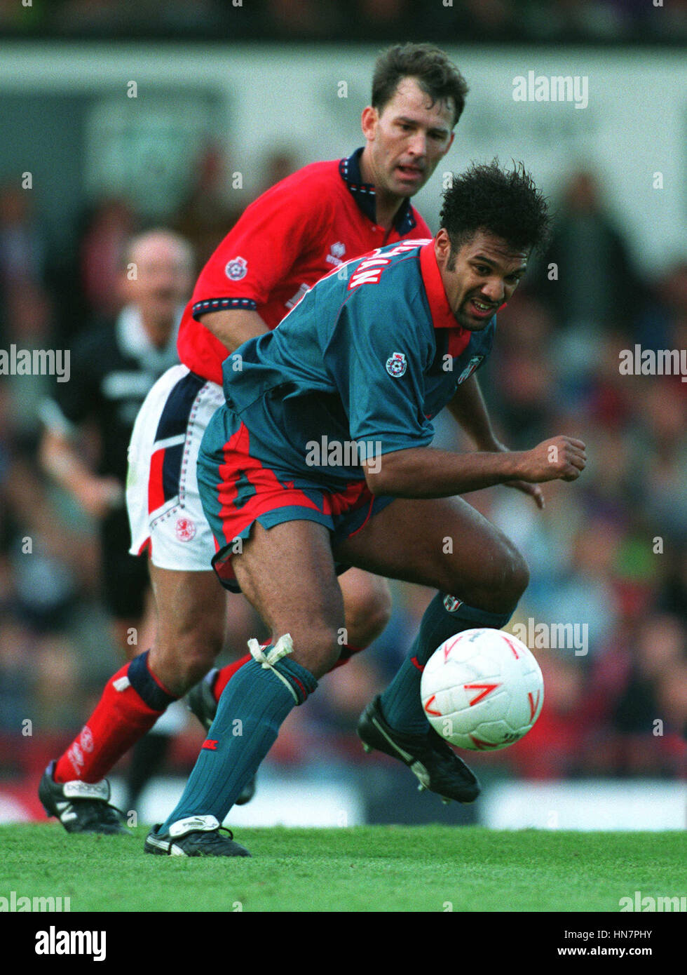 DON GOODMAN & BRYAN ROBSON SUNDERLAND V MIDDLESBROUGH 12 September 1994 ...