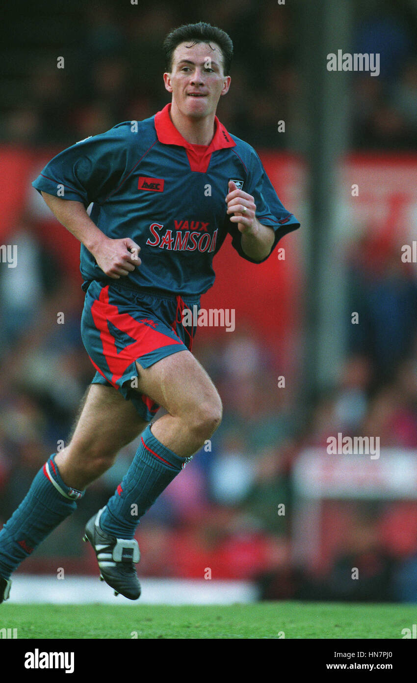 DEREK FERGUSON SUNDERLAND FC 12 September 1994 Stock Photo - Alamy