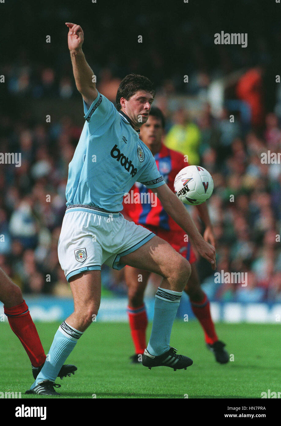 Niall quinn manchester city hi-res stock photography and images - Alamy