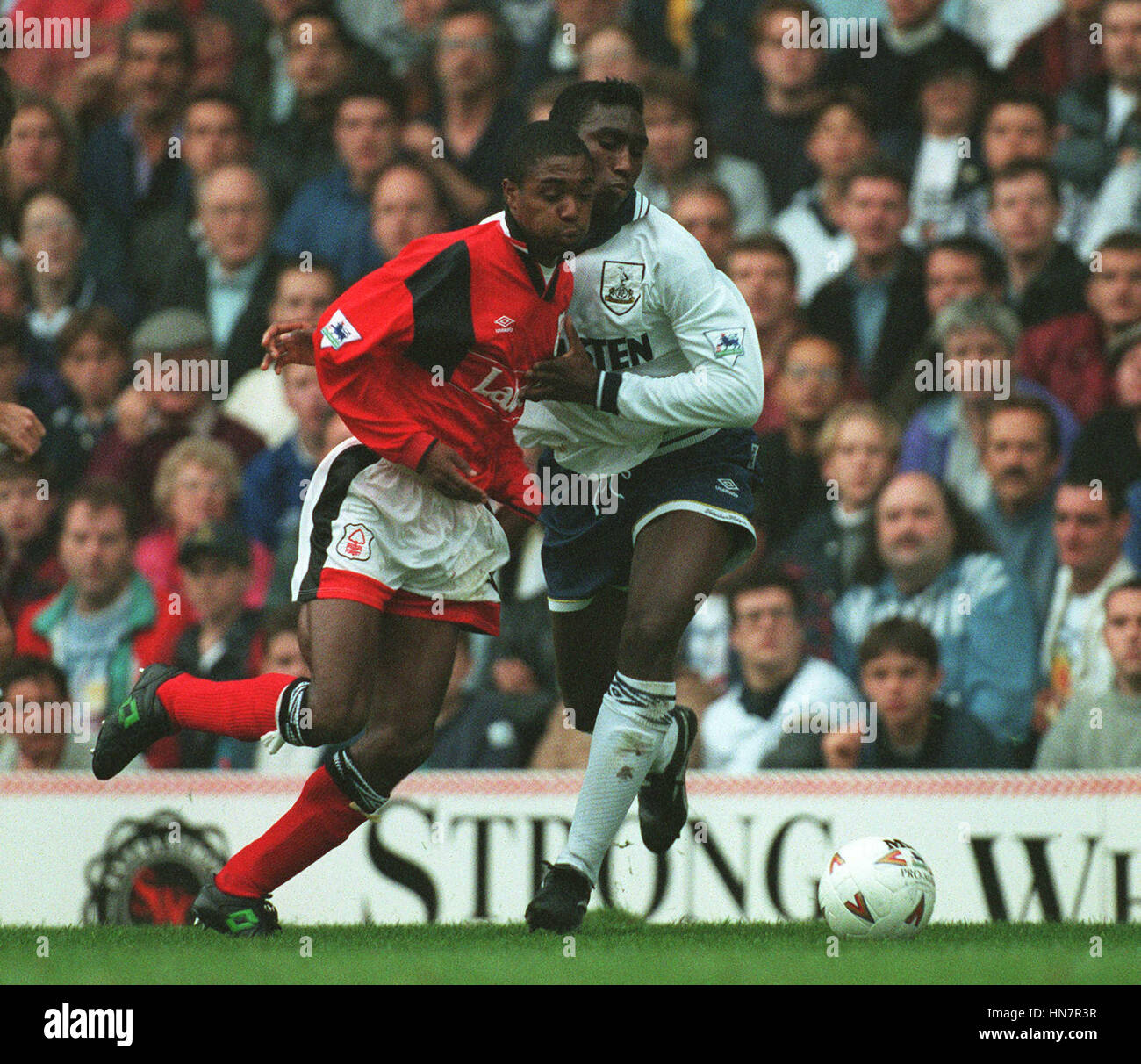 Bryan roy nottingham forest hi-res stock photography and images - Alamy