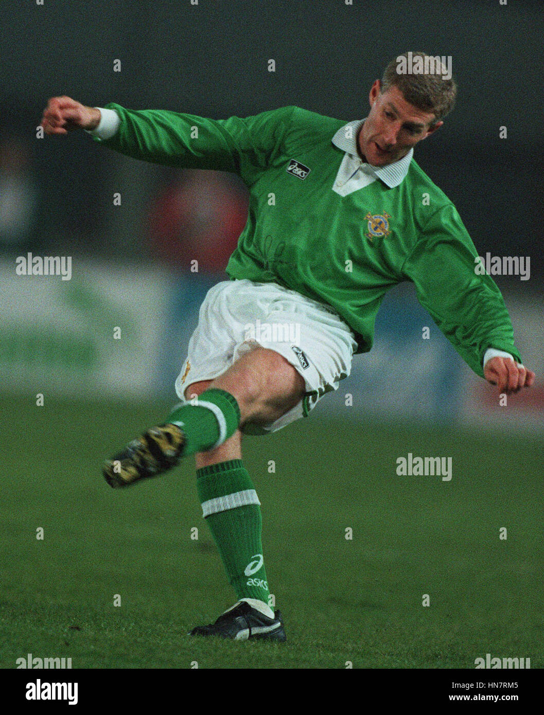 NIGEL WORTHINGTON NORTHERN IRELAND & LEEDS UTD 27 October 1994 Stock ...