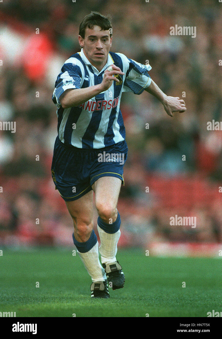 IAN NOLAN SHEFFIELD WEDNESDAY FC 08 November 1994 Stock Photo - Alamy