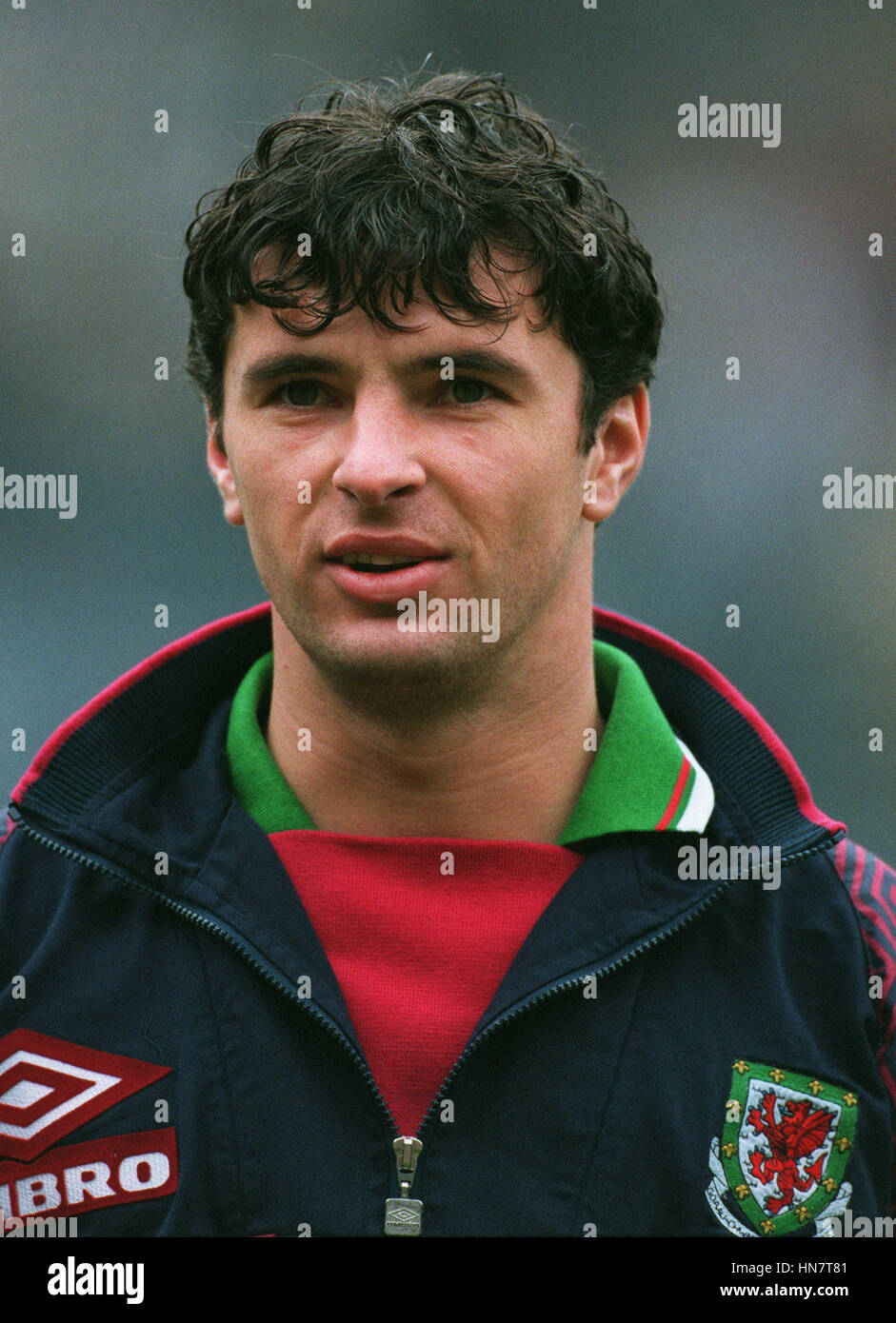 GARY SPEED WALES & LEEDS UNITED FC 21 November 1994 Stock Photo - Alamy