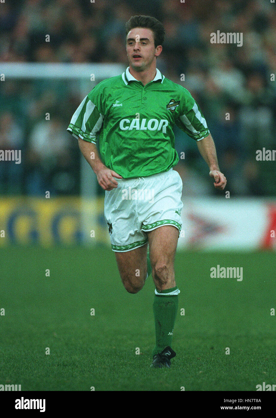 BRIAN HAMILTON HIBERNIAN FC 21 November 1994 Stock Photo - Alamy