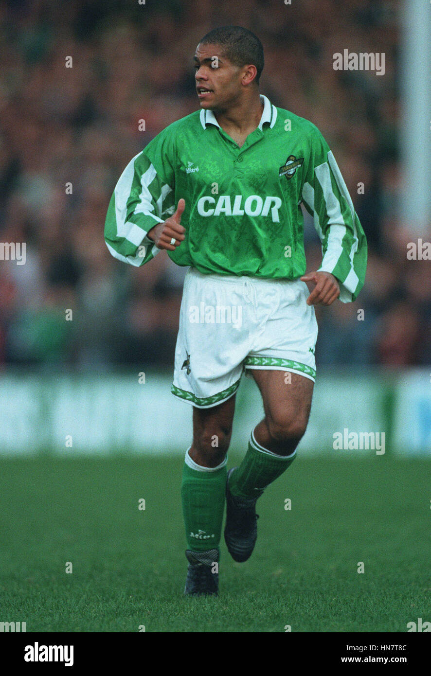 Kevin harper football hi-res stock photography and images - Alamy