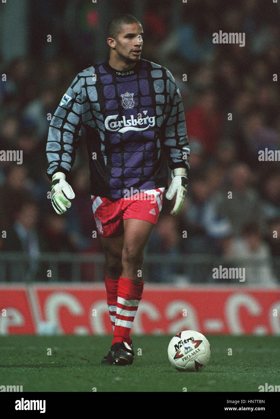 DAVID JAMES LIVERPOOL FC 01 December 1994 Stock Photo - Alamy