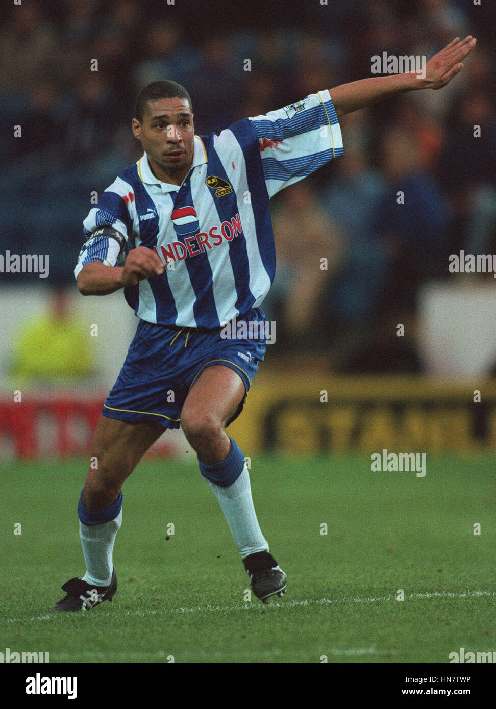 Des walker sheffield wednesday hi-res stock photography and images - Alamy